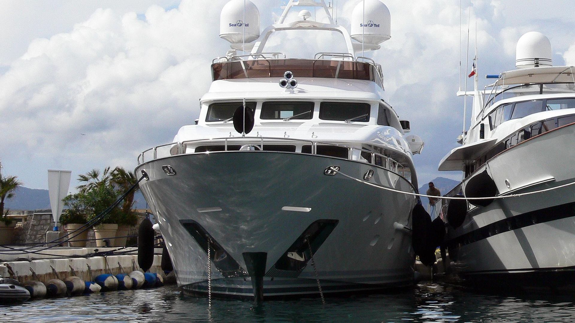 Atlas yacht (Benetti, 30.24m, 2006)